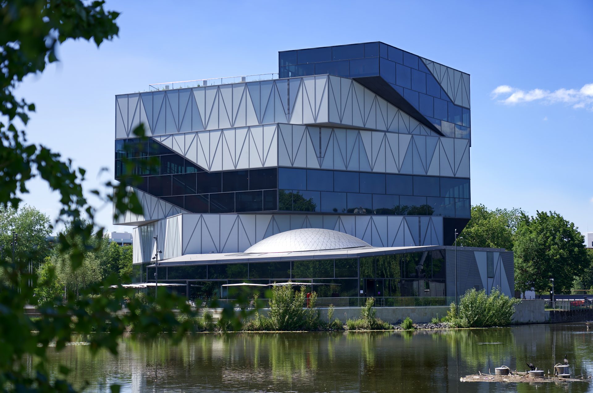 „Anschaulich und erlebbar“: Science Center als naturwissenschaftliche ...